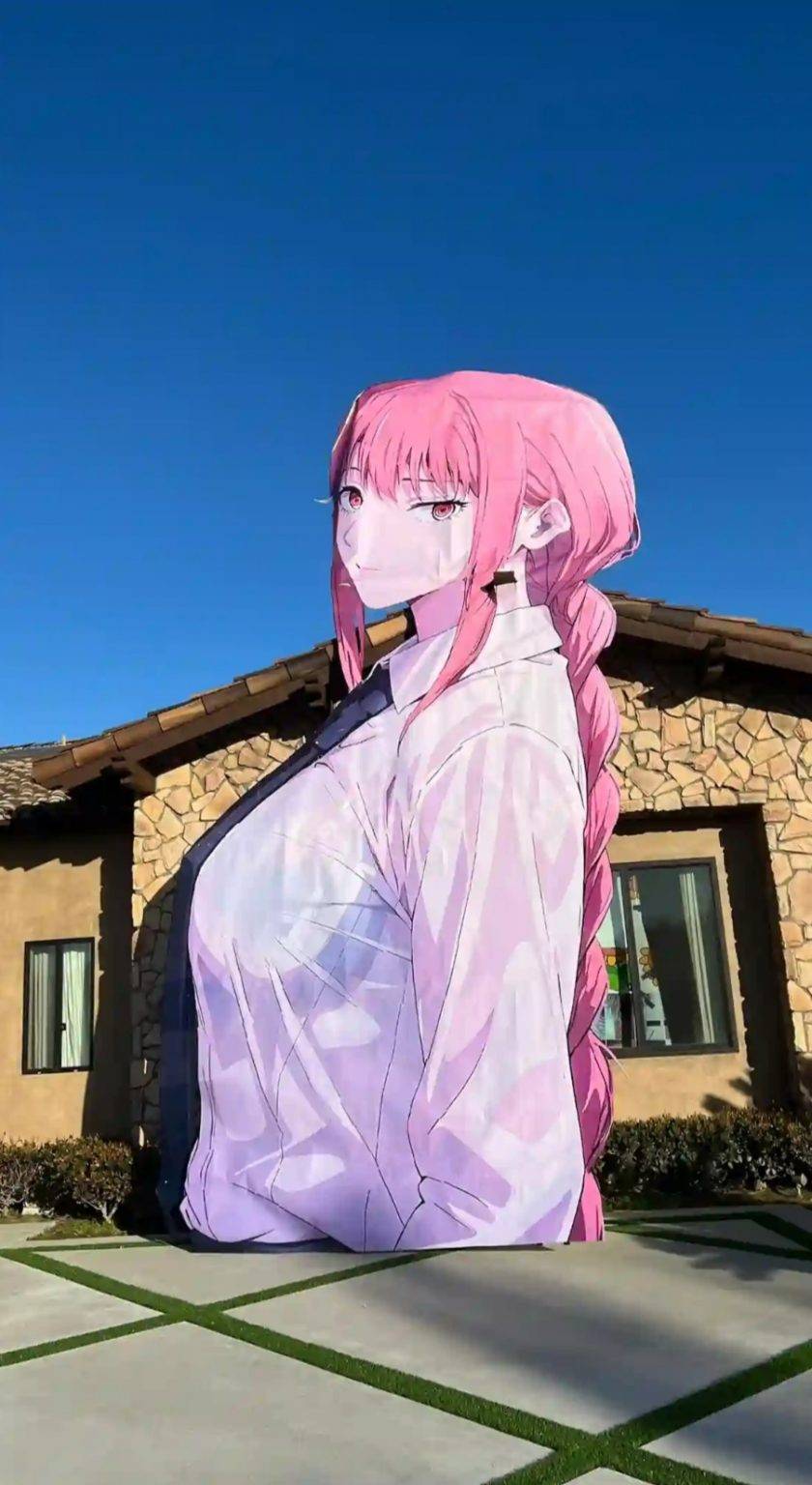 World - Otaku displays giant Waifus in front of his house